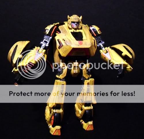 Minor/Repaint: - WFC Bumblebee | TFW2005 - The 2005 Boards